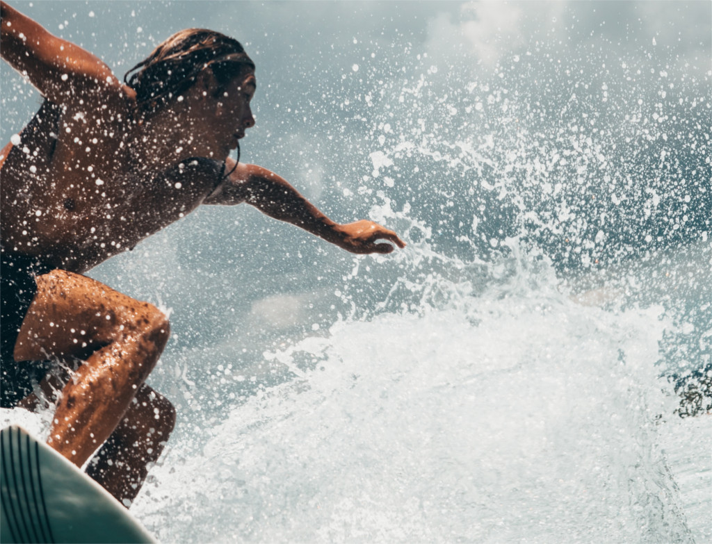 6 Gründe, warum Surfen deine Gesundheit verbessert - Surf Fitness Online